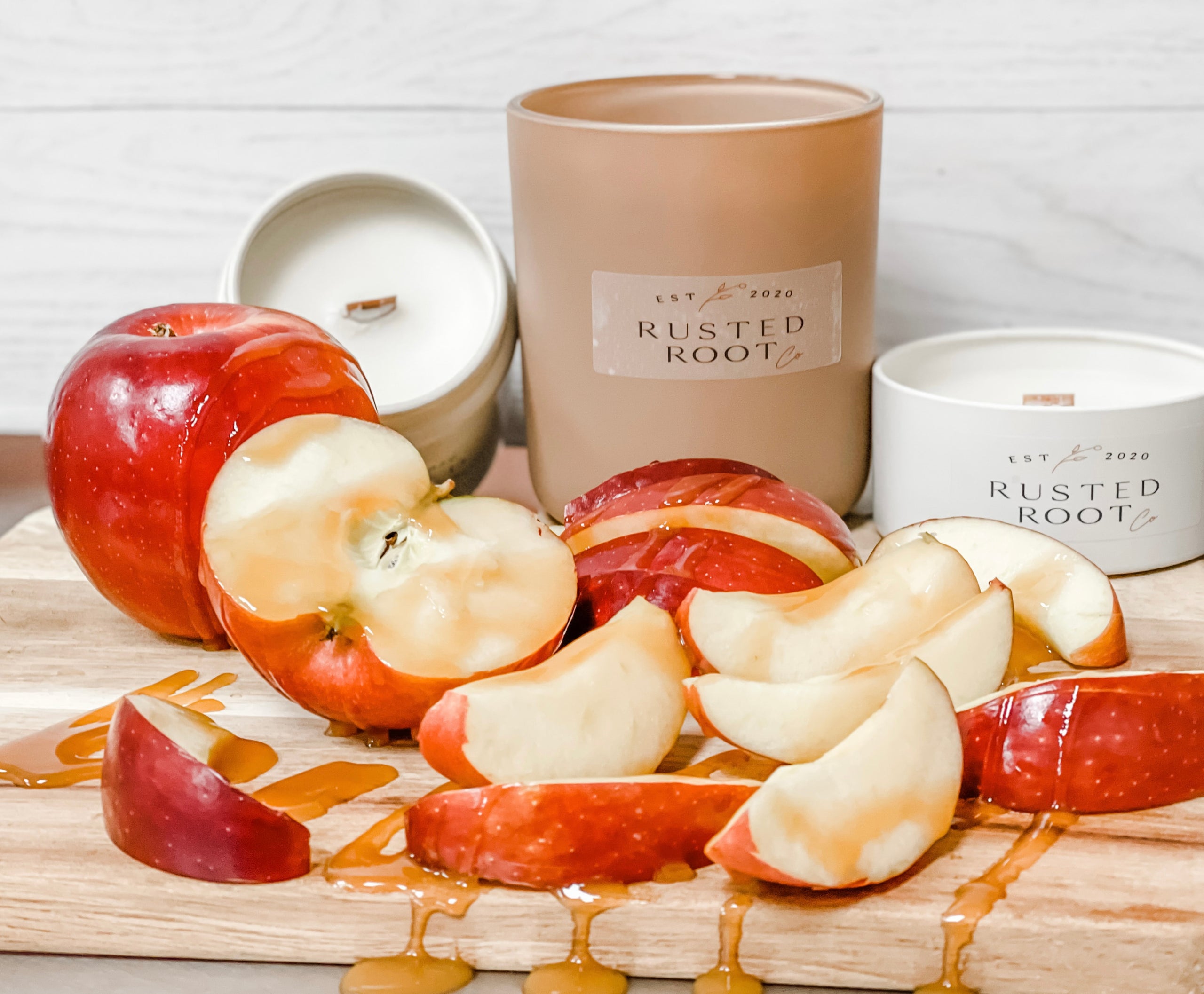 Caramel Drizzled Apple wooden wick candle | Rusted Root Co.